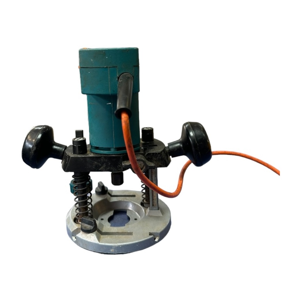 Black and Decker Router - Own4Less